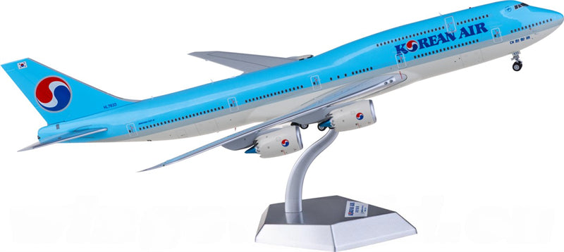 SQ Wings Korean Air Boeing 747-8 HL7633 1:200 Diecast Model – Xwinglet